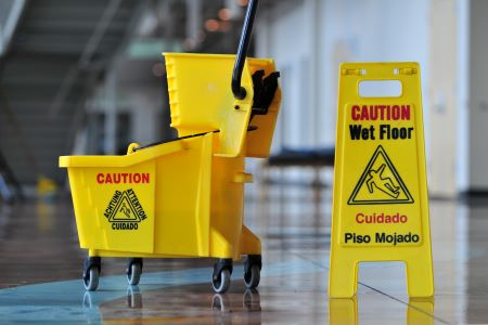 What’s The Difference Between Janitorial and Cleaning Services ...